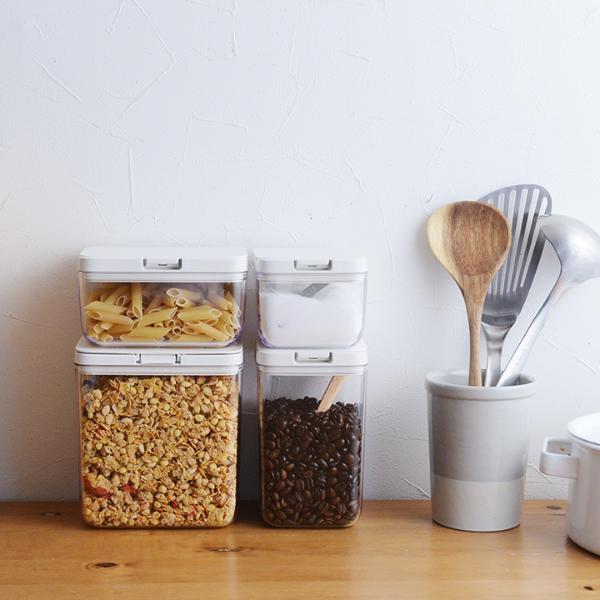 保存容器 密閉容器 小麦粉 プラスチック 2L 積み重ね パッキン付き キャニスター MARNA マーナ ワイドトール クリア K761C から厳選した